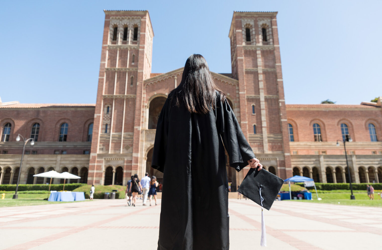 Sustainable Graduation | UCLA Sustainability
